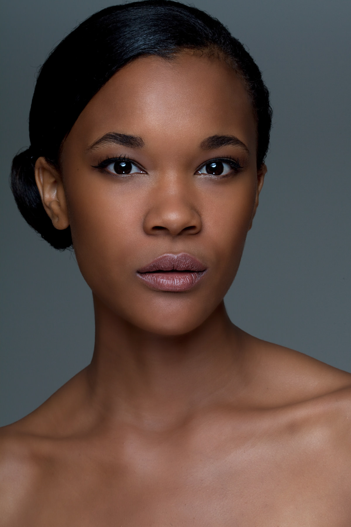 Dark Skinned Black Model - Elizabeth Waterman
